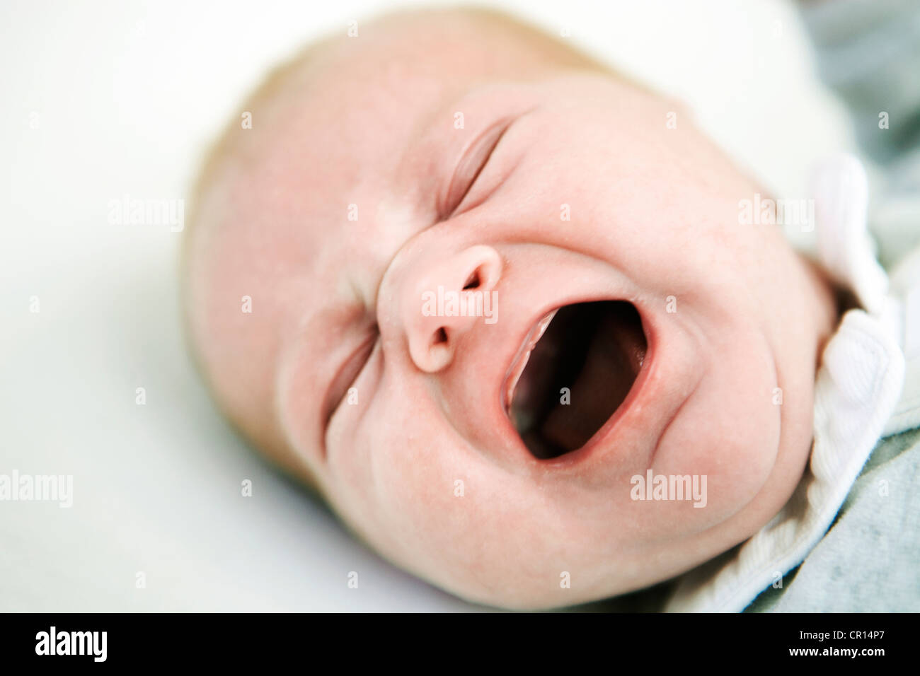 Children indoor screaming hi-res stock photography and images - Alamy