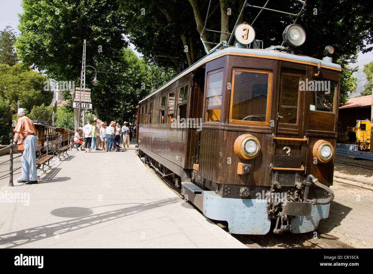 Soller train majorca hi-res stock photography and images - Alamy