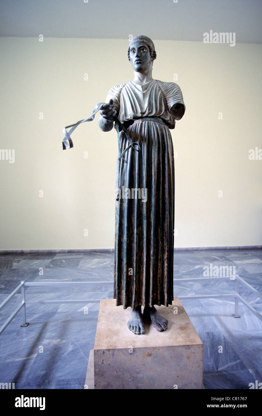 Delphi charioteer statue hi-res stock photography and images - Alamy