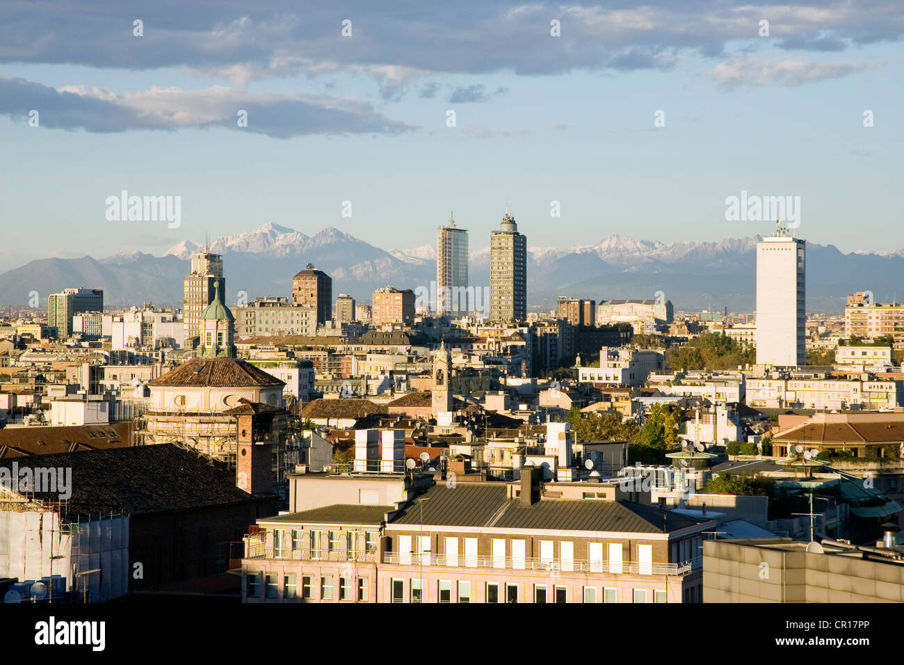 Milan alps hi-res stock photography and images - Alamy