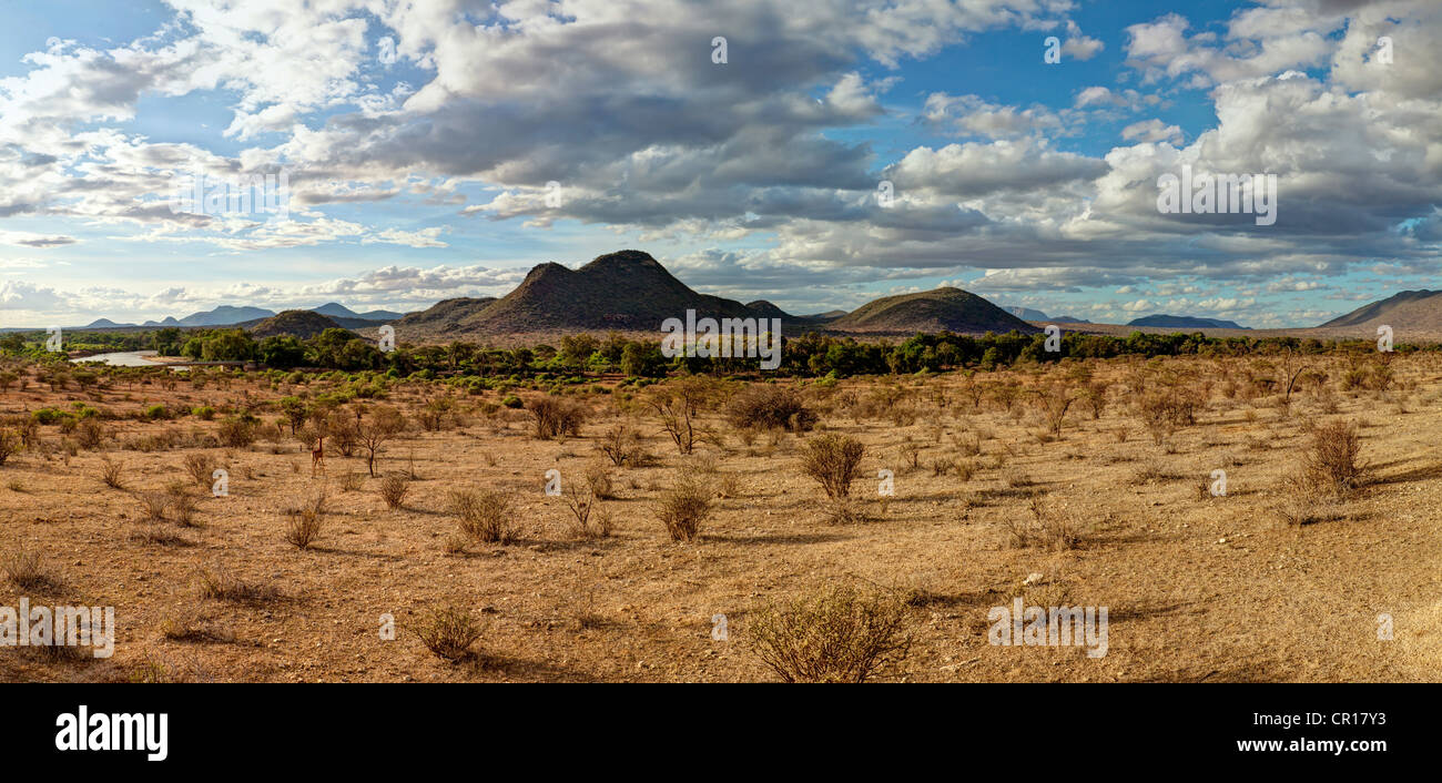 Uaso nyiro hi-res stock photography and images - Alamy