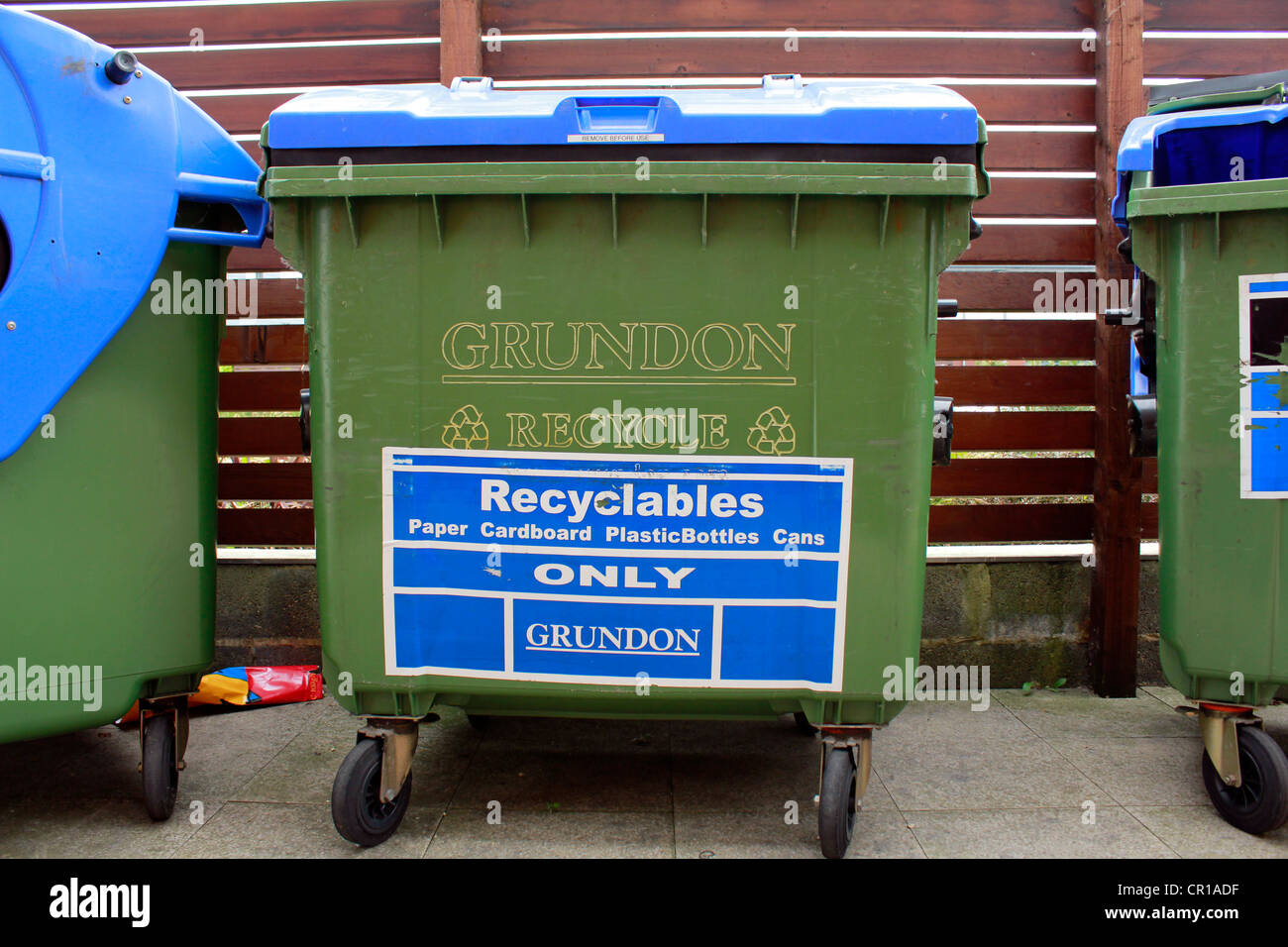 big recycle bins Stock Photo - Alamy