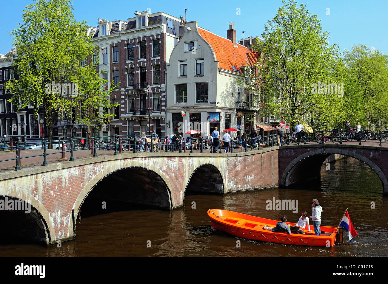 Amsterdam boat people hi-res stock photography and images - Alamy