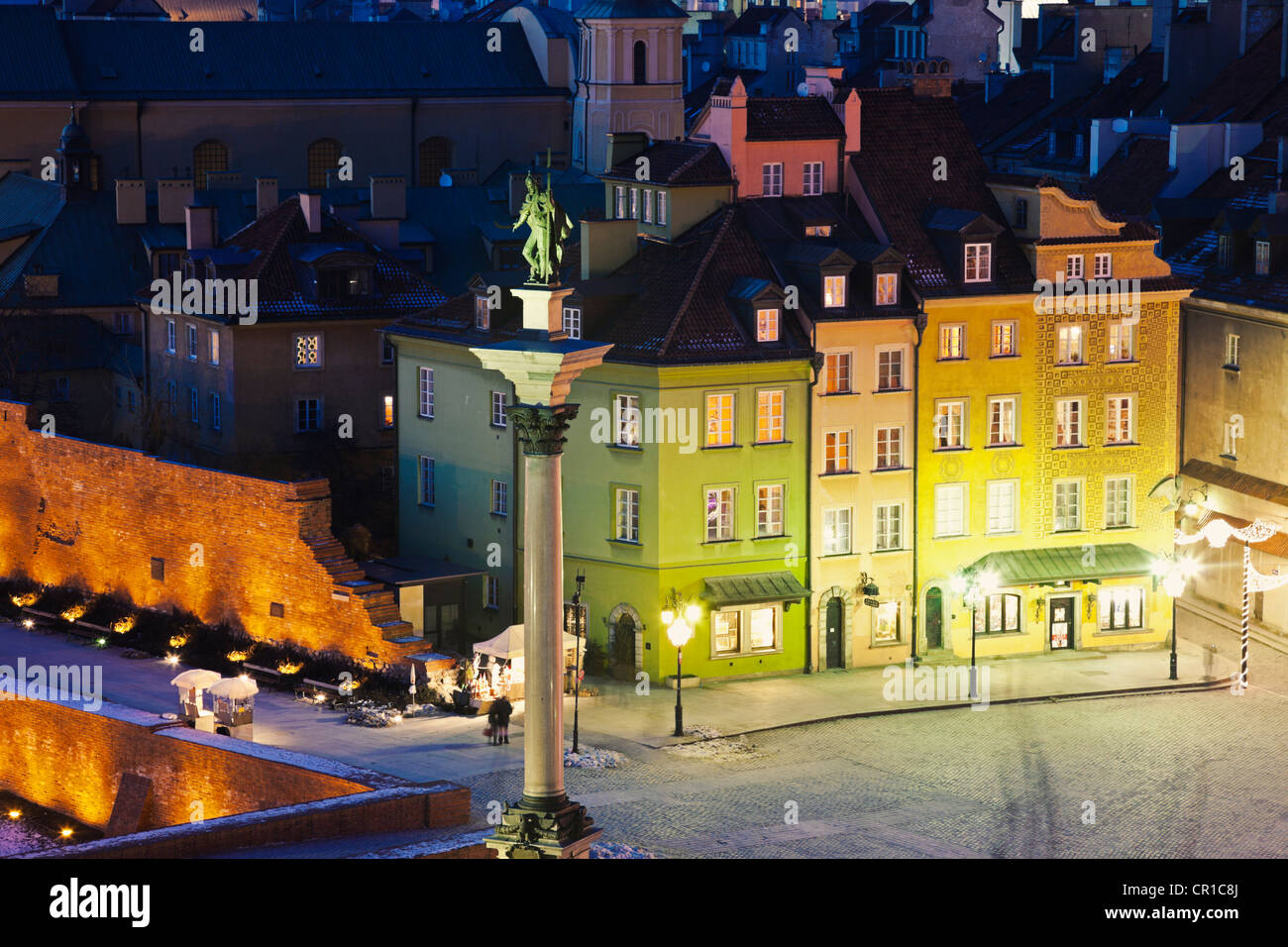 Poland, Warsaw, Castle Square, Sigismund's Column at night Stock Photo ...