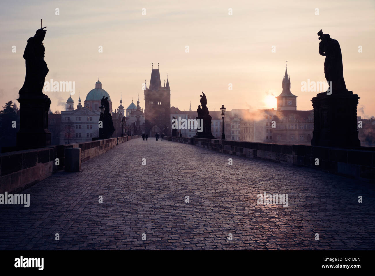 Prague bridge hi-res stock photography and images - Alamy