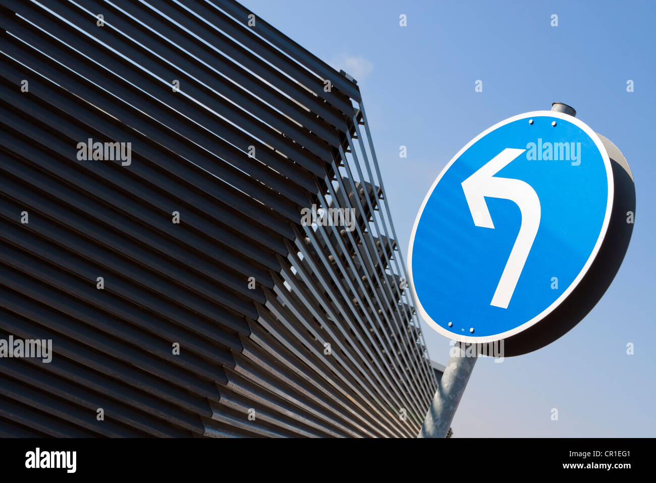 Turn arrow hi-res stock photography and images - Alamy