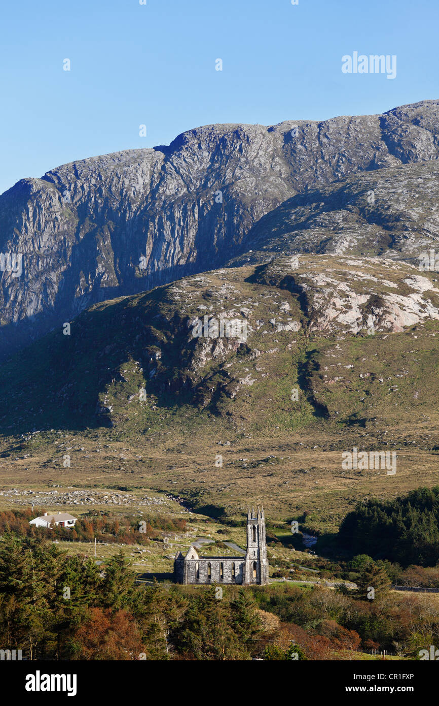 Derryveagh mountains hi-res stock photography and images - Alamy
