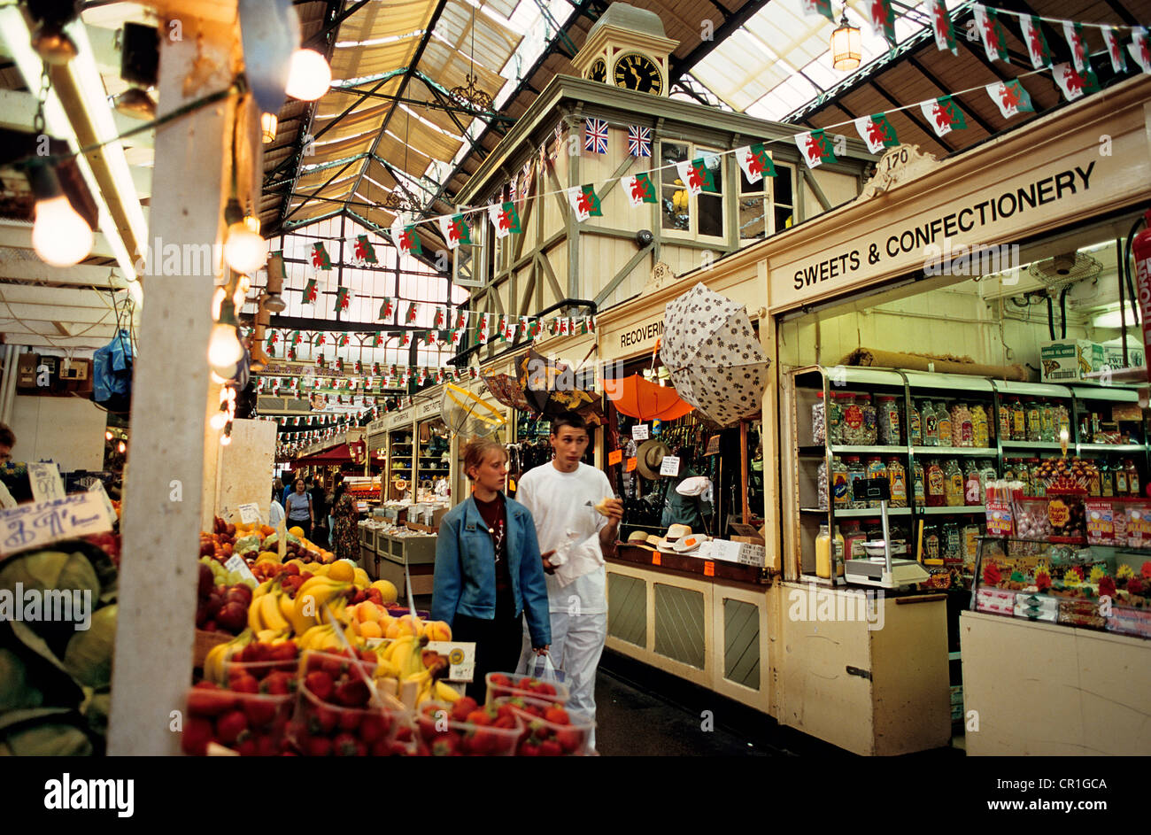 Market stall wales hi-res stock photography and images - Alamy