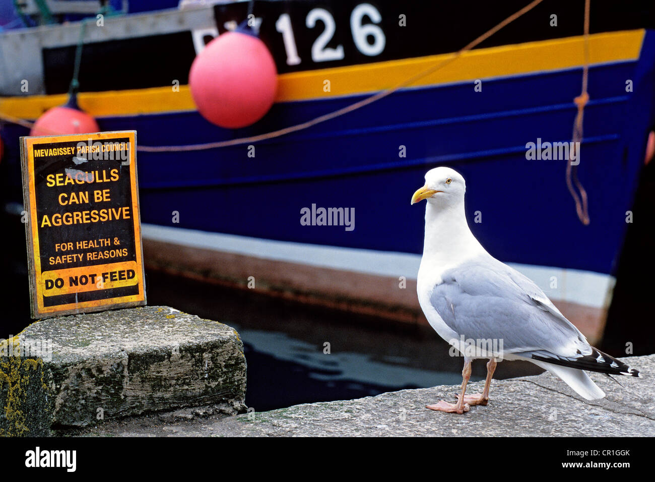 Danger sign board hi-res stock photography and images - Alamy