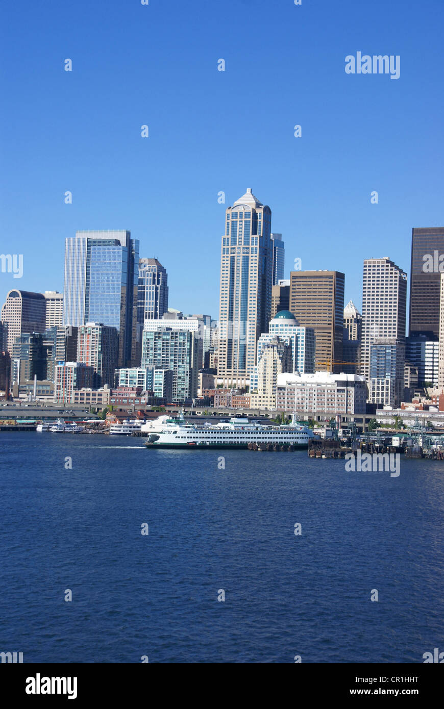 Seattle waterfront skyline,with ferry, Puget Sound, Pacific Northwest ...