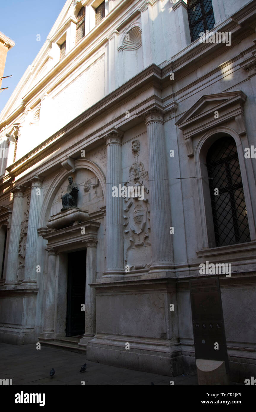 Chiesa di San Zulian Stock Photo - Alamy
