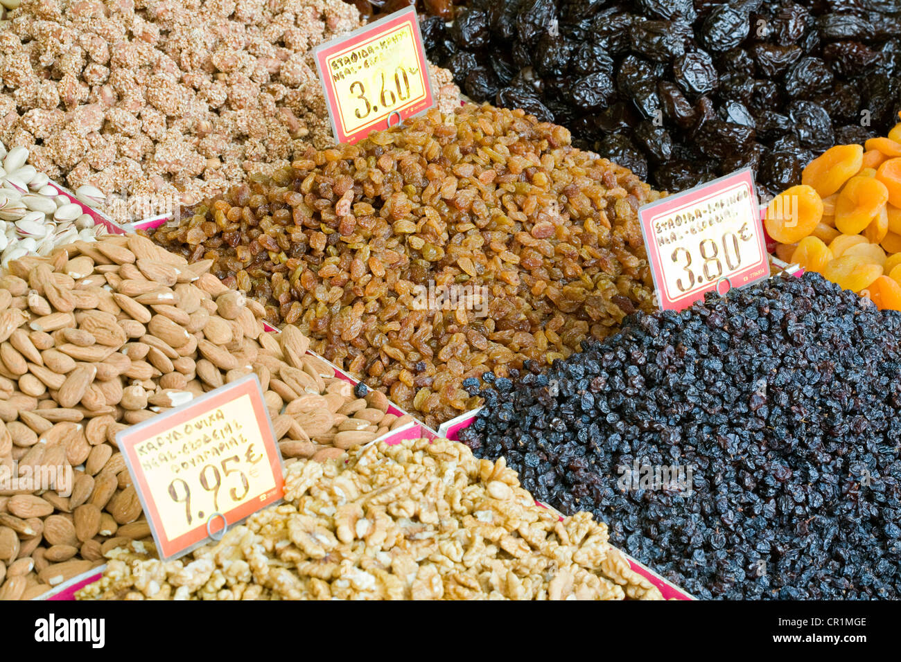Greece, Attica, Athens, central market, dried fruits : grapes, almonds ...