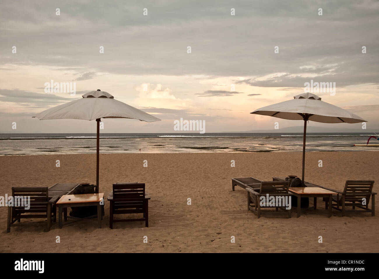 Neach hi-res stock photography and images - Alamy