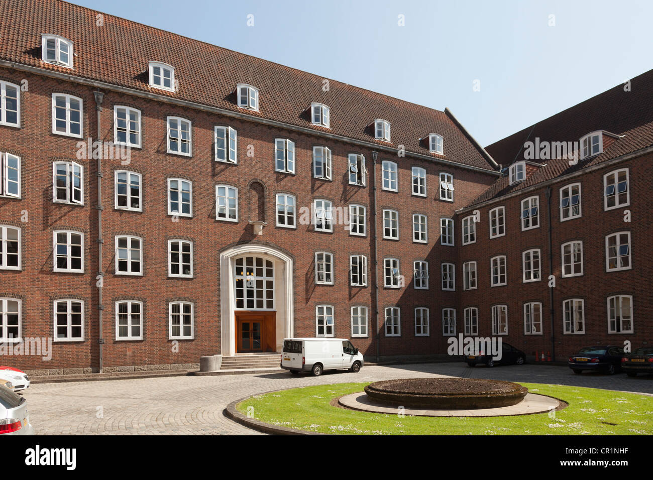 Hampshire County Council Building Stock Photo - Alamy