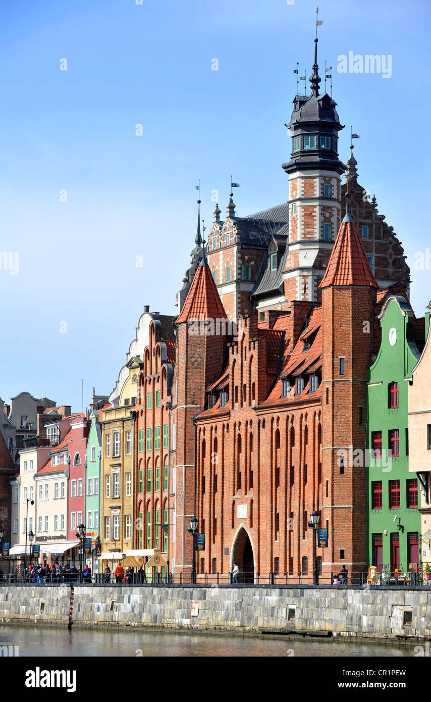 Gdansk harbour hi-res stock photography and images - Alamy