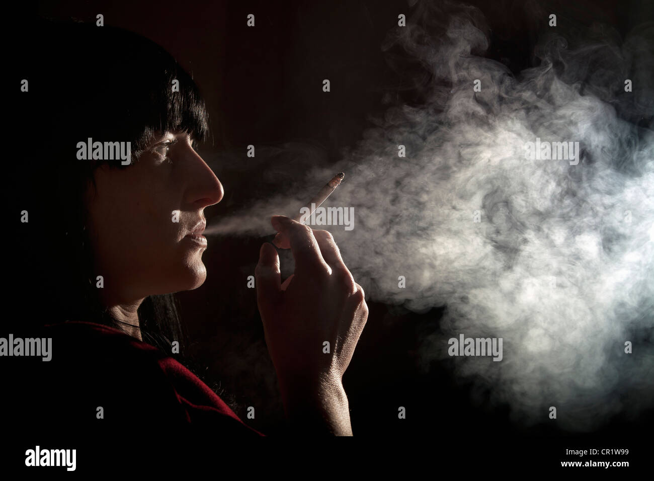 Smoking hi-res stock photography and images - Alamy