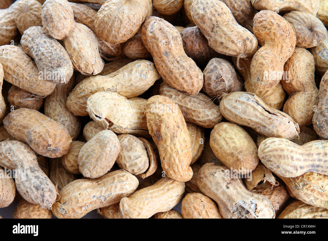 Close up of a large bowl of peanuts Stock Photo - Alamy