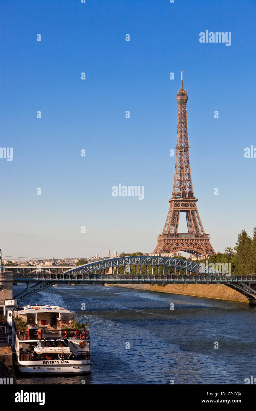 France, Paris, Seine River banks UNESCO World Heritage, pont de Rouelle ...