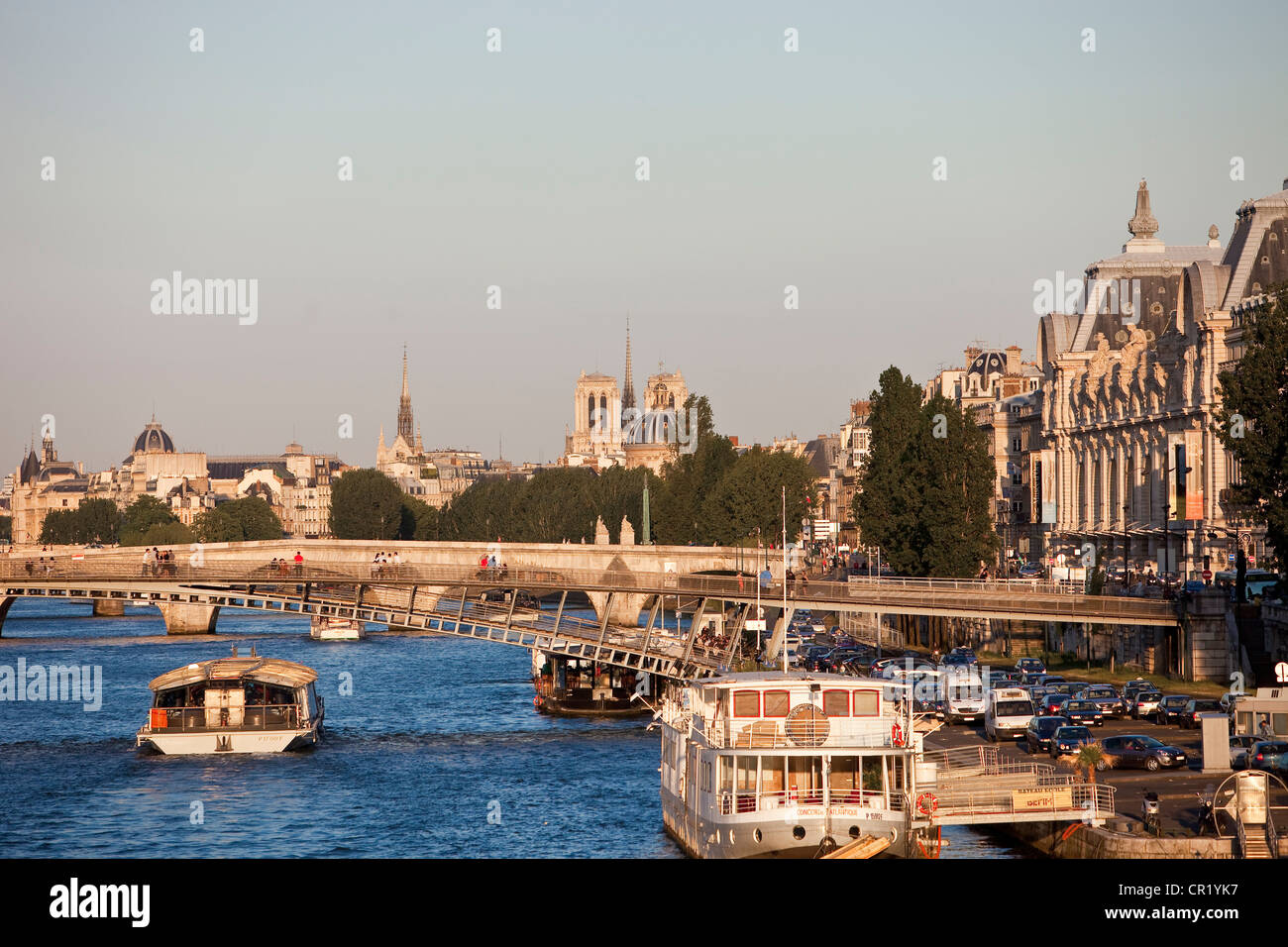 France, Paris, Seine River banks UNESCO World Heritage, Left Bank ...