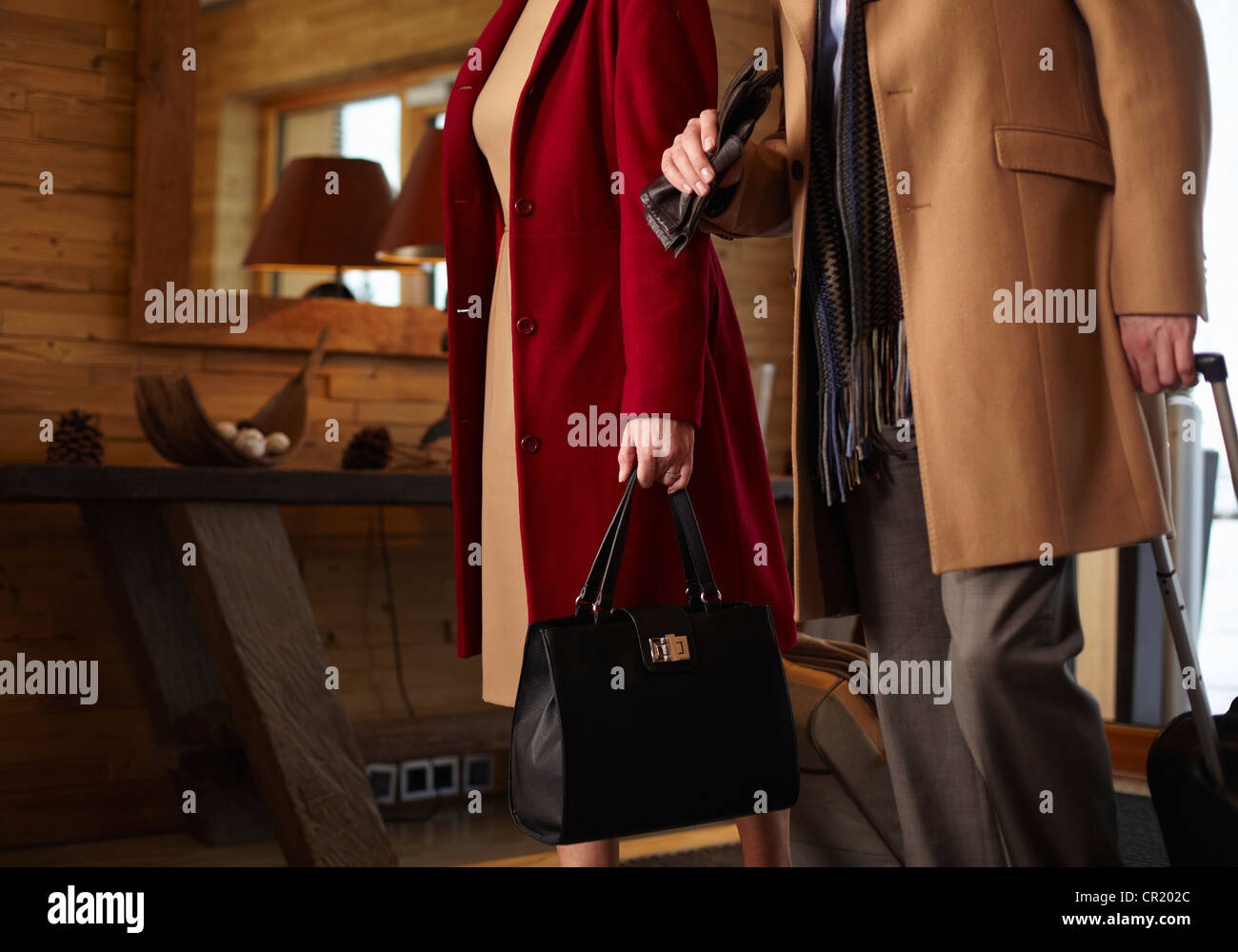 Business people walking hotel lobby hi-res stock photography and images ...