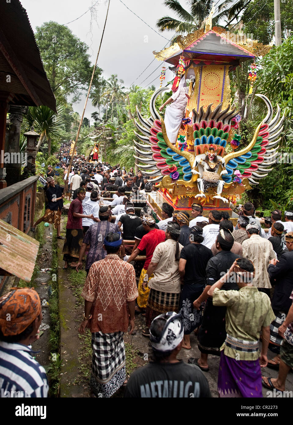 Hindu procession funeral hi-res stock photography and images - Alamy