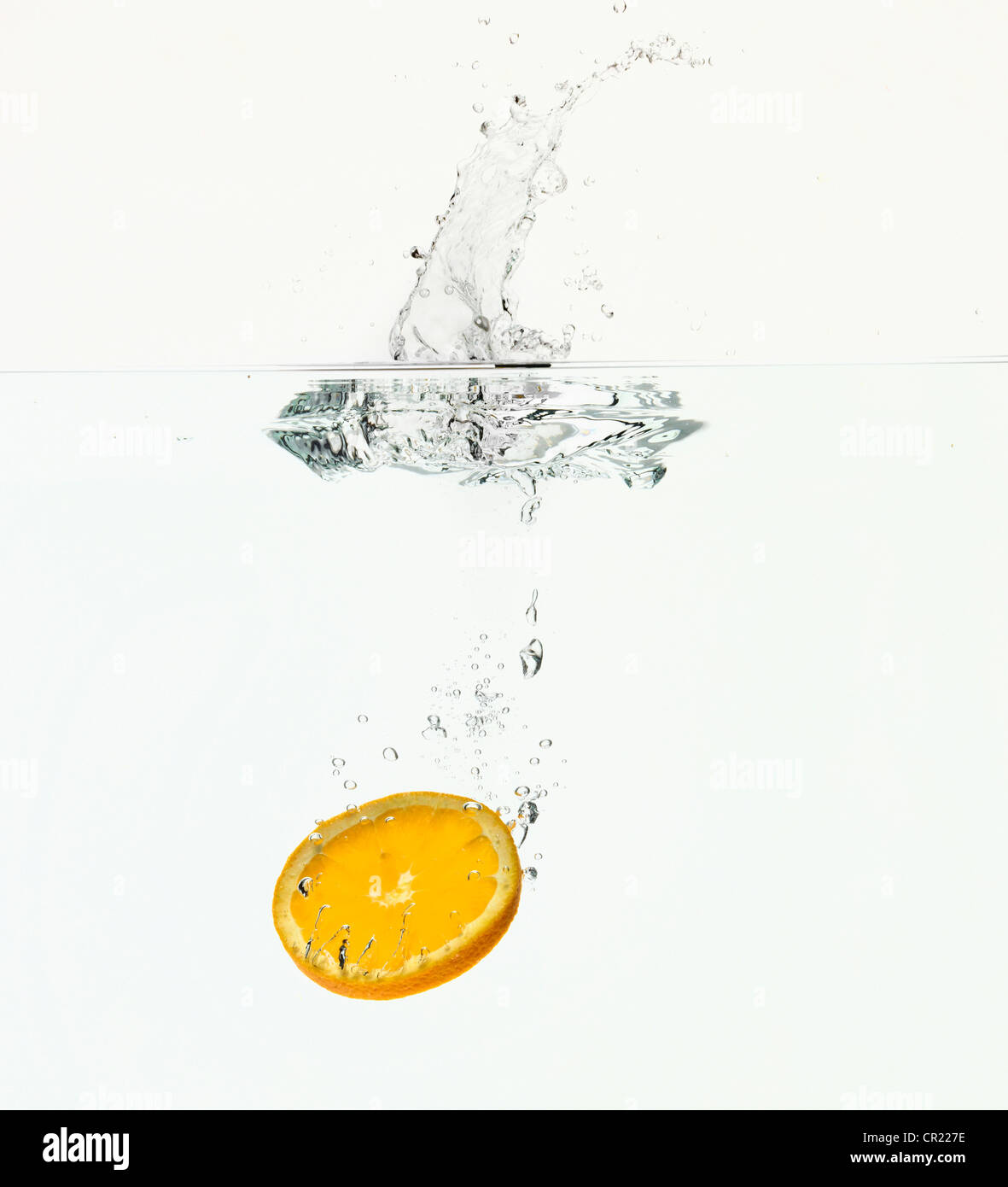 Lemon under water hi-res stock photography and images - Alamy