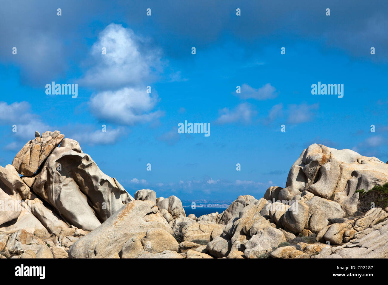 Rock formations southern italy hi-res stock photography and images - Alamy