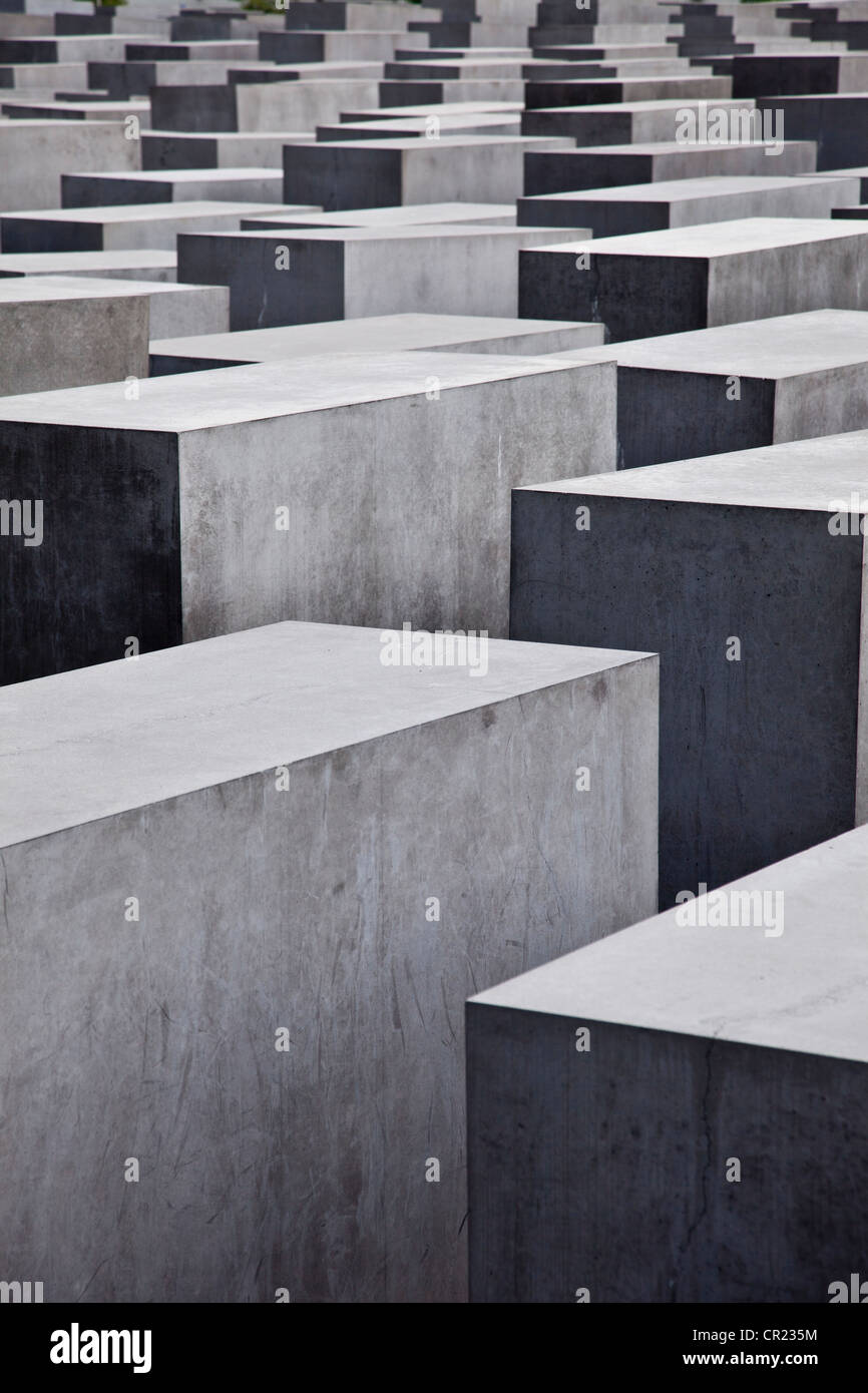 Concrete hi-res stock photography and images - Alamy