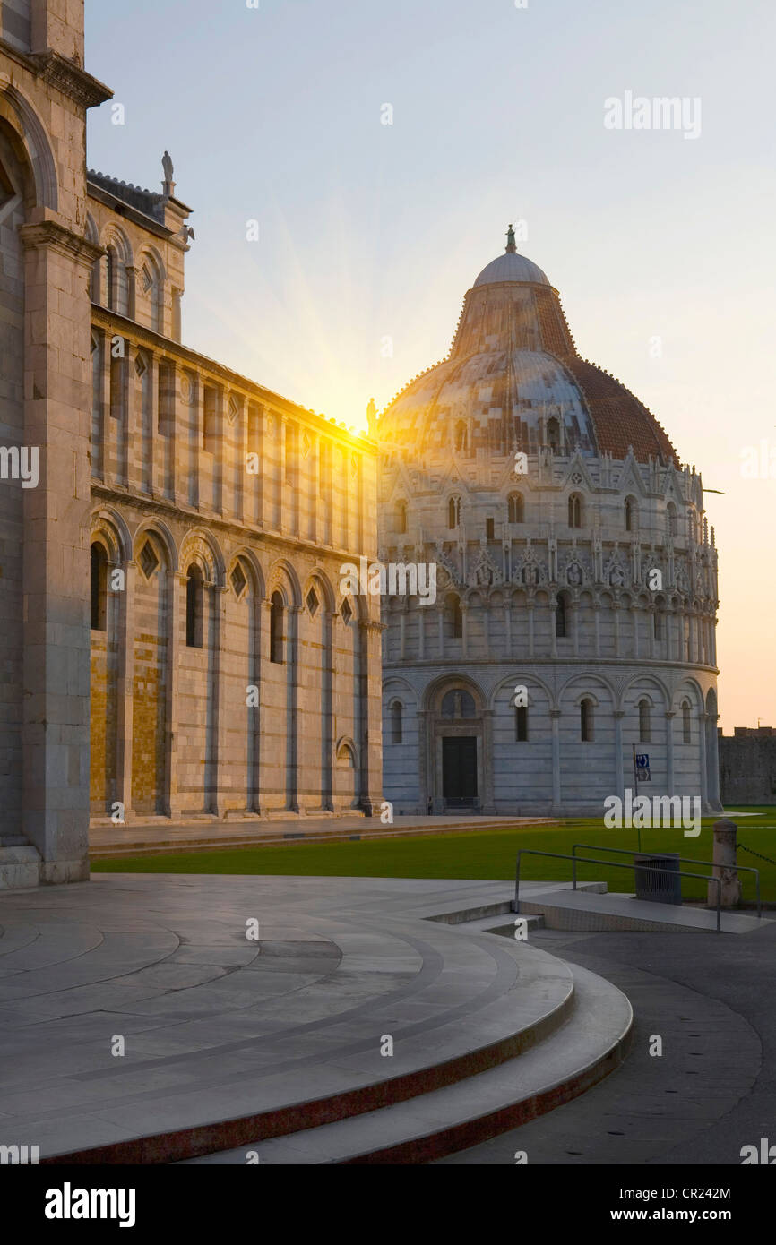 Sun shining over ornate buildings Stock Photo - Alamy