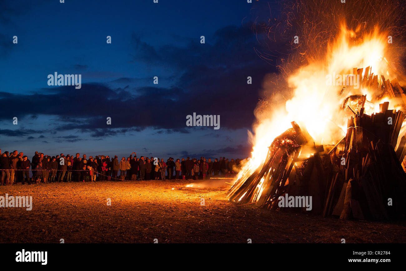 Queen's Diamond Jubilee Bonfire Beacon Stock Photo - Alamy