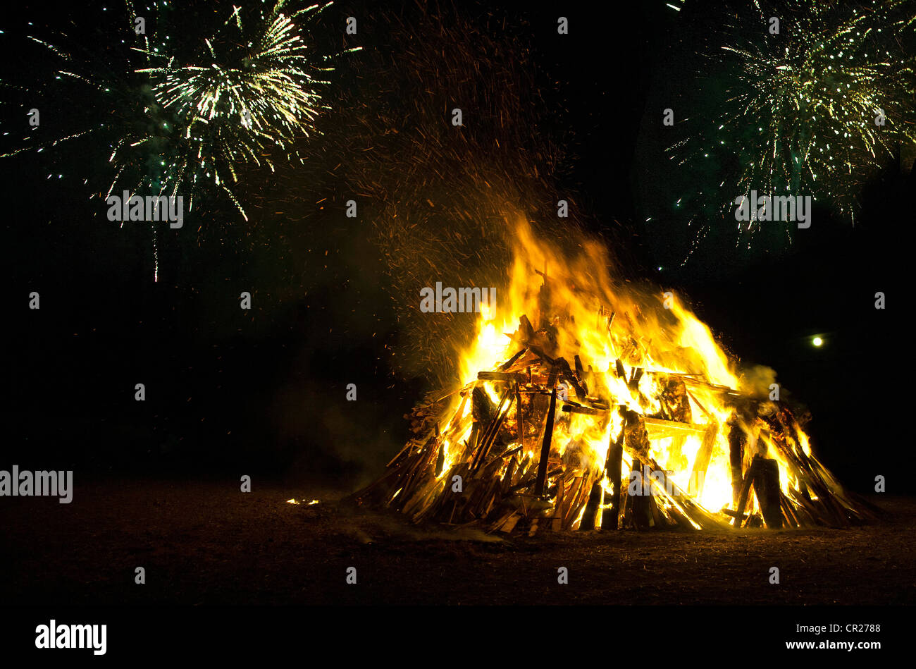 Jubilee bonfire hi-res stock photography and images - Alamy