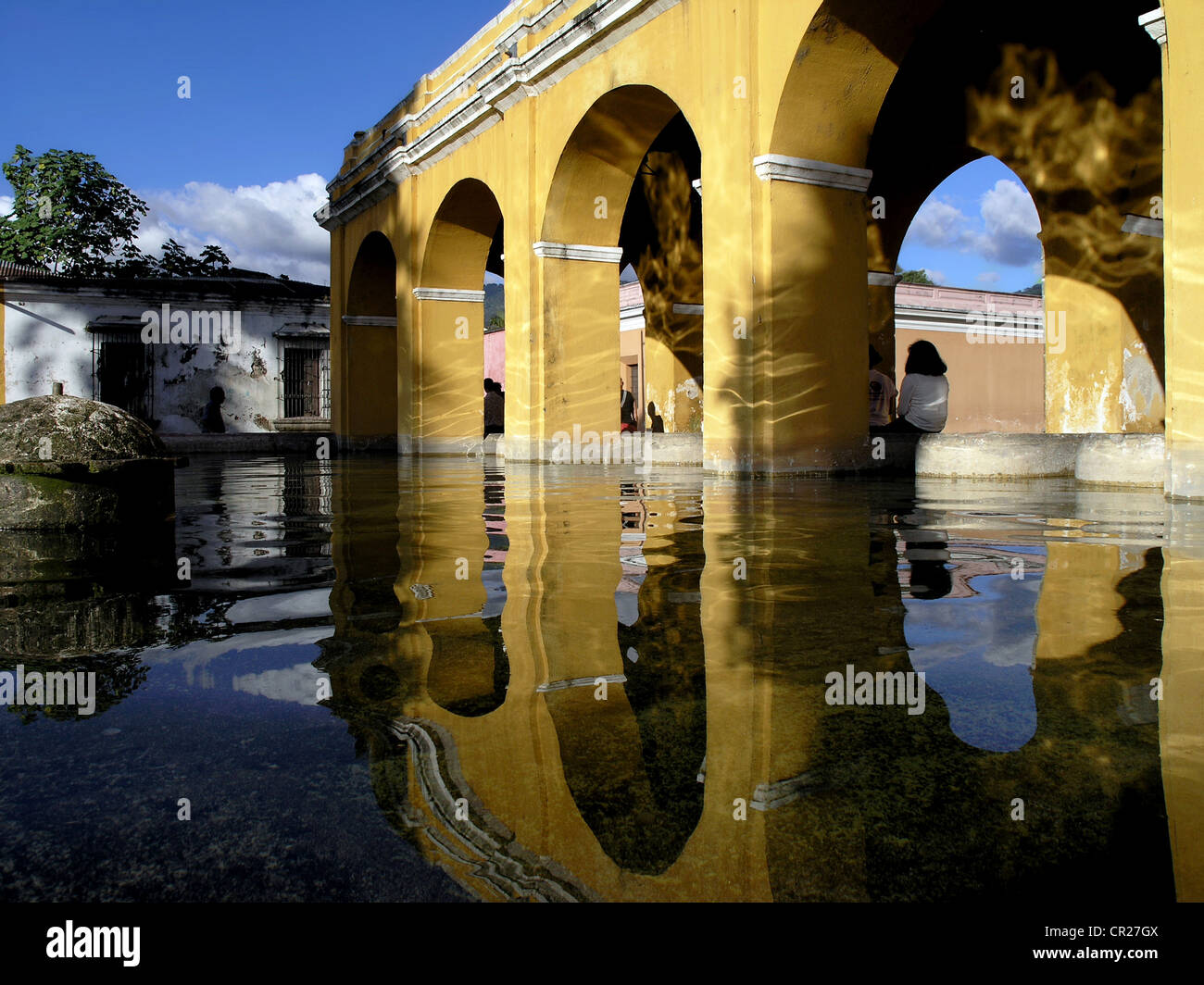 arch in antigua guatamal Stock Photo - Alamy