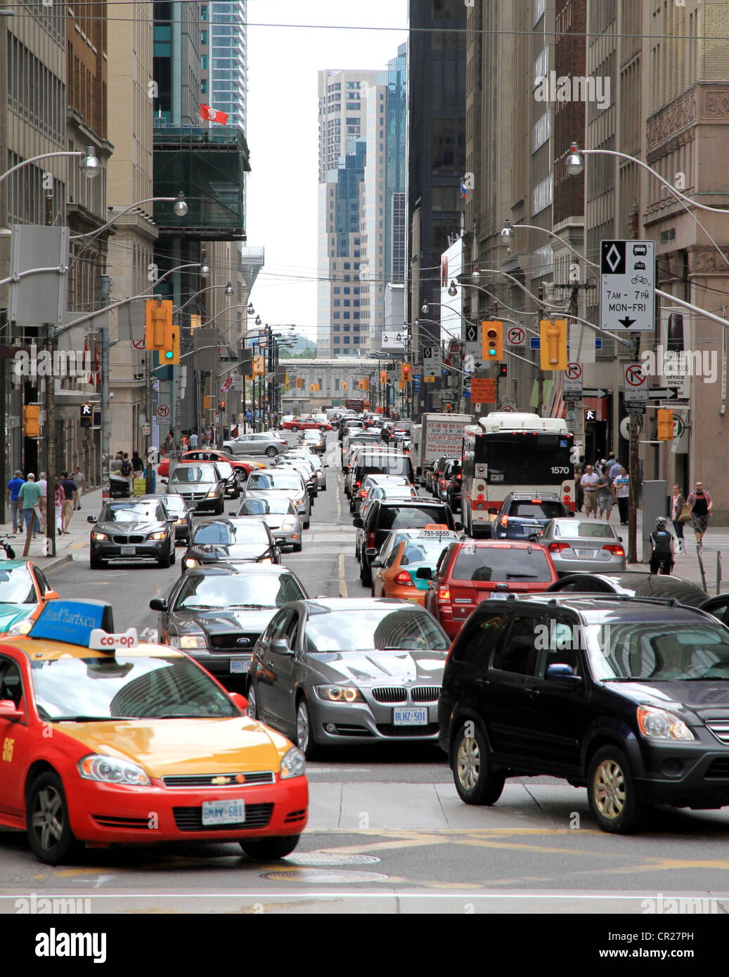 A view of traffic conditions in Downtown Toronto Stock Photo - Alamy
