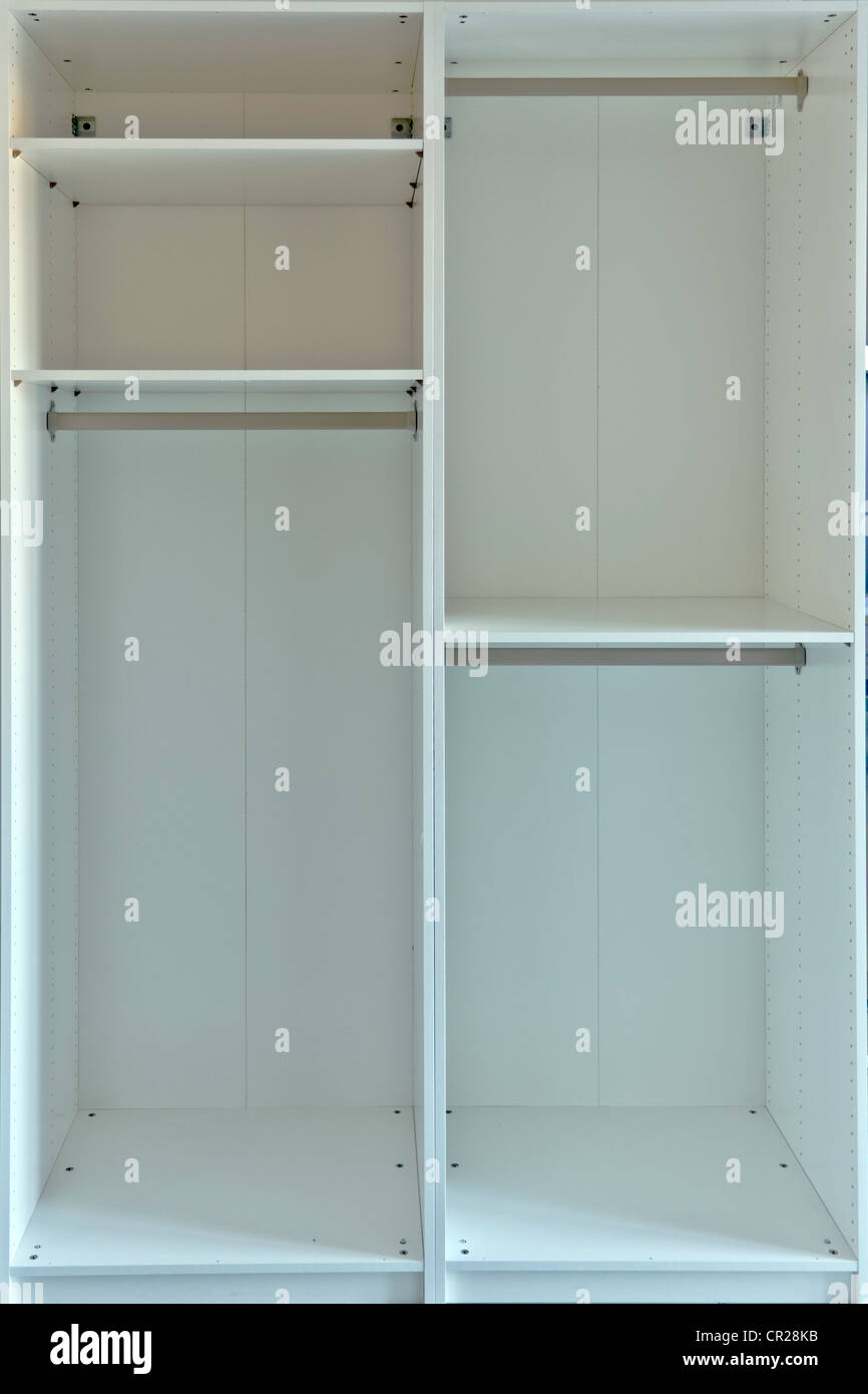 Empty wardrobe hi-res stock photography and images - Alamy