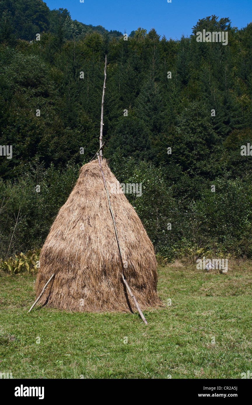 Mount haystack hi-res stock photography and images - Alamy
