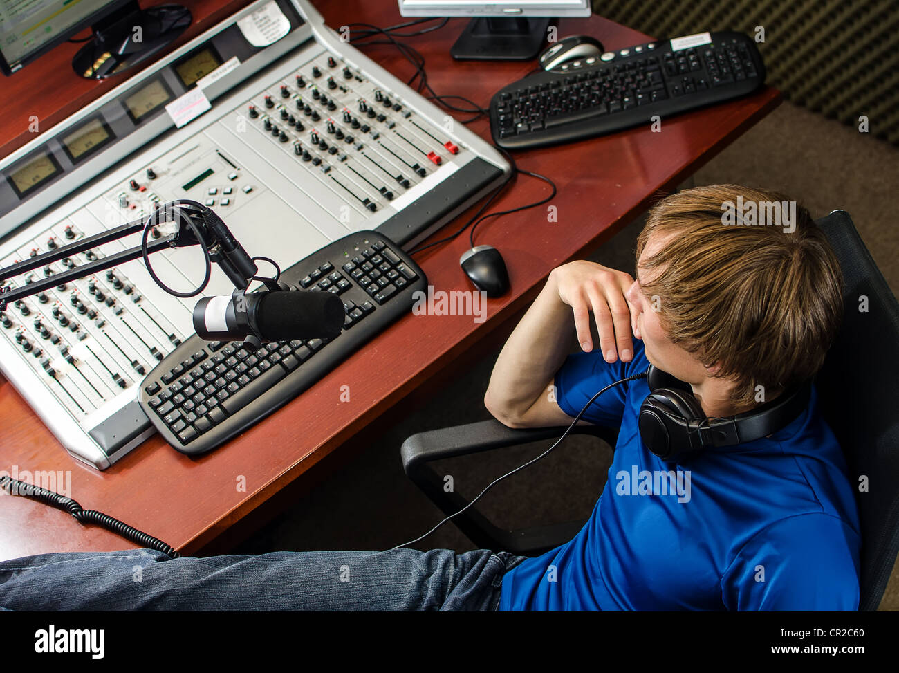 Dj studio hi-res stock photography and images - Alamy