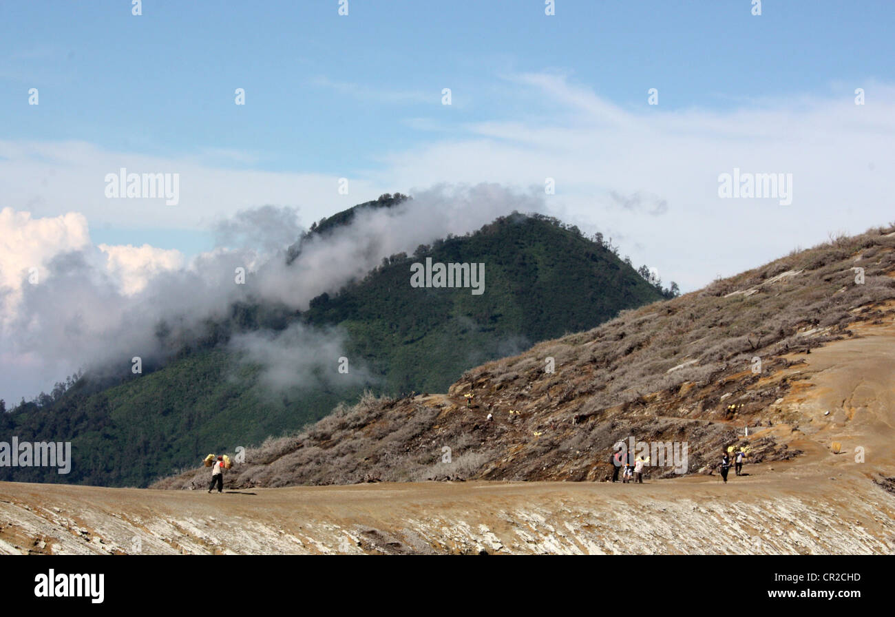 Sulfer vent hi-res stock photography and images - Alamy