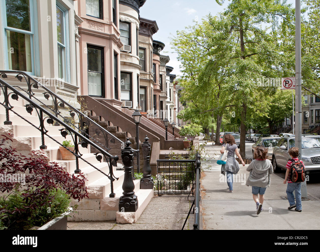 Sidewalk slope hi-res stock photography and images - Alamy