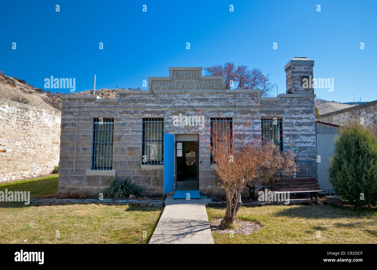 sidewalk leads to the entrance of the Womens Ward Stock Photo - Alamy