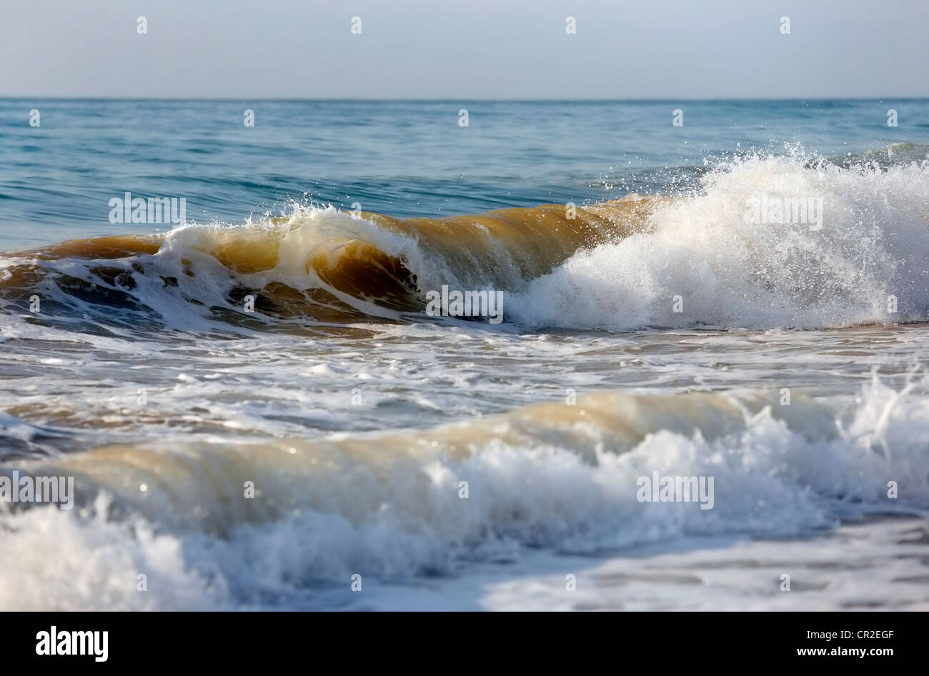 Big wave sea hi-res stock photography and images - Alamy