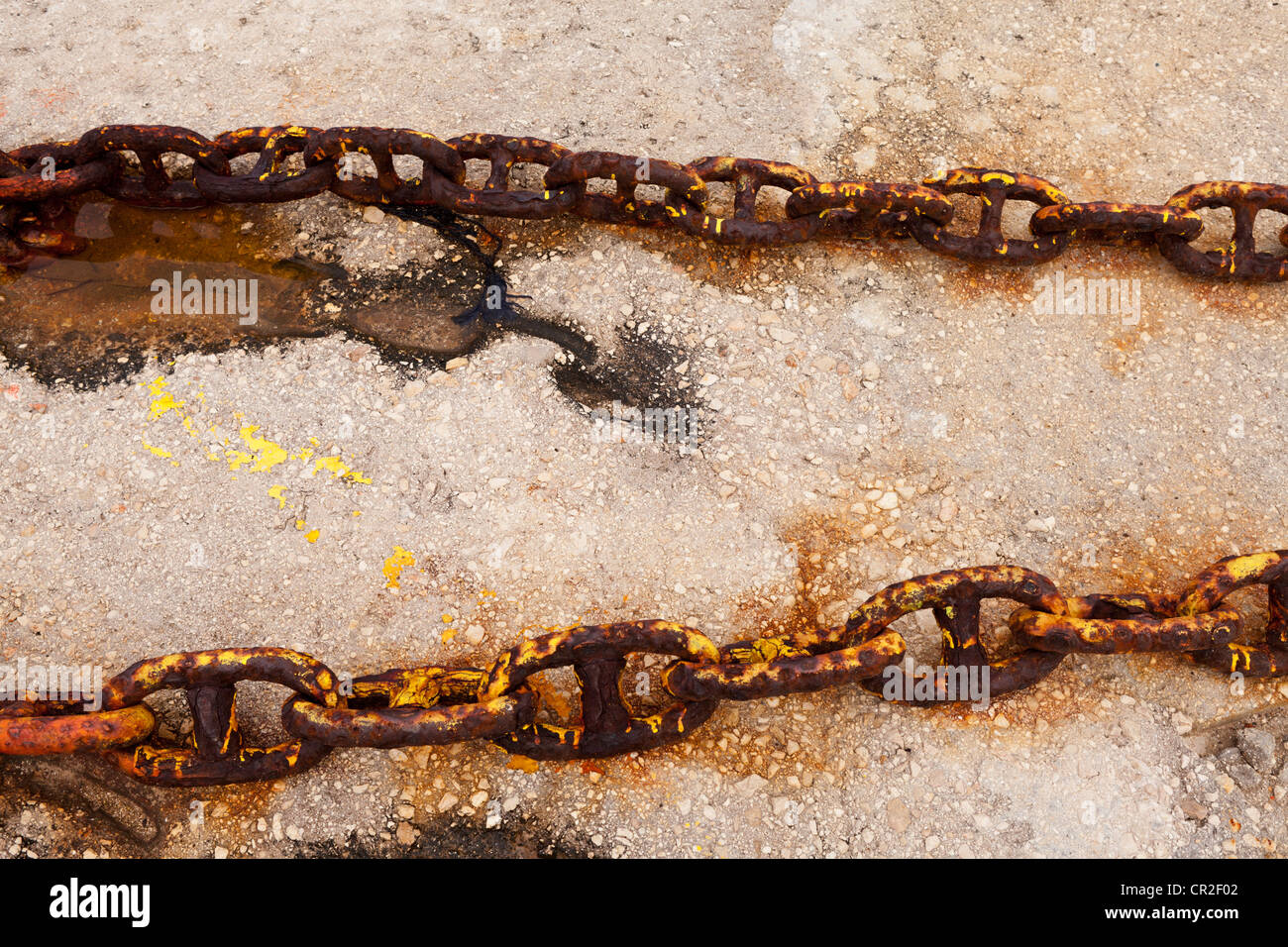 Rusting anchor chain on a Greek harbour Stock Photo - Alamy