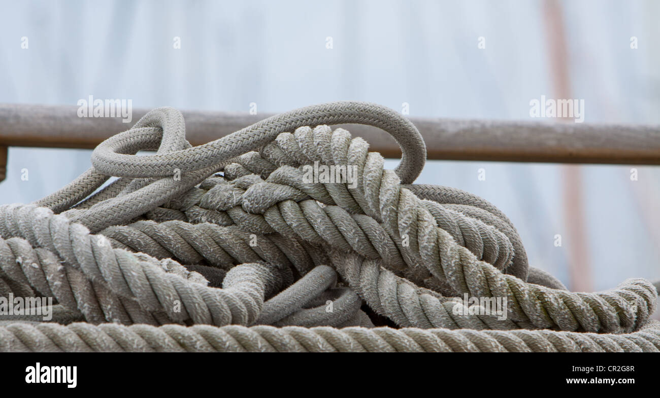 Rope of mooring Stock Photo - Alamy