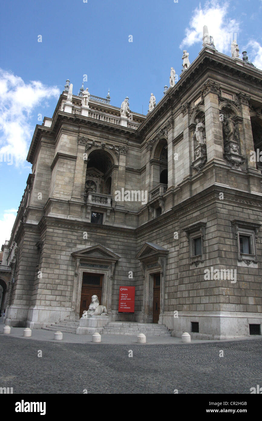 The Hungarian State Opera House (Hungarian: Magyar Állami Operaház) is ...