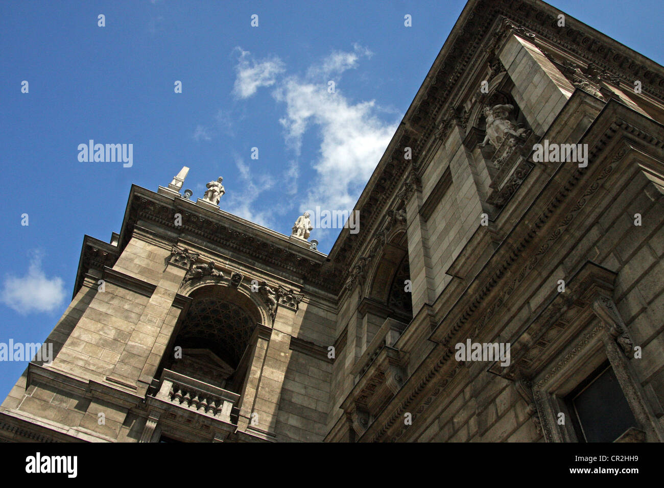 The Hungarian State Opera House (Hungarian: Magyar Állami Operaház) is ...