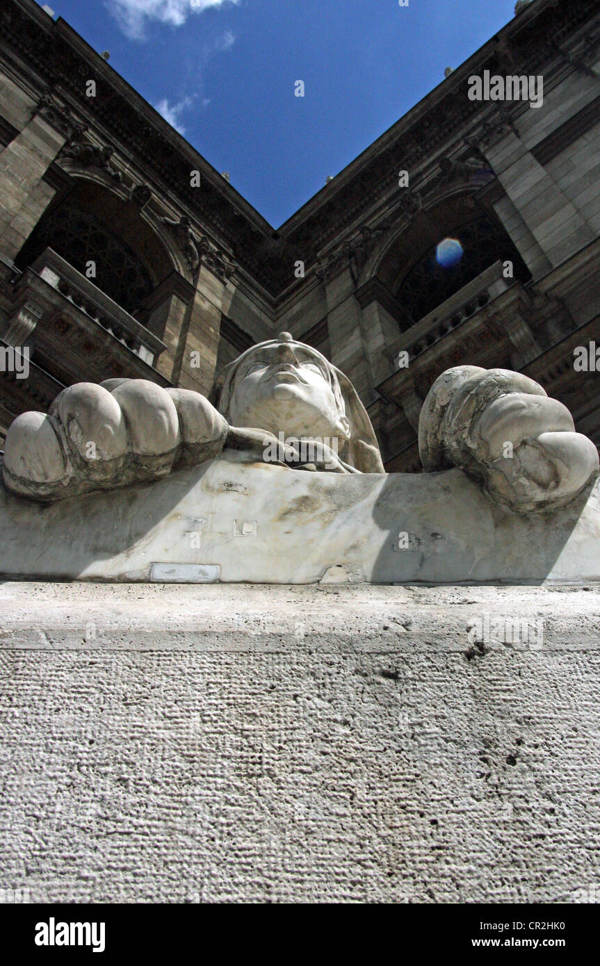 The Sphinx Statue Outside The Hungarian State Opera House Hungarian ...