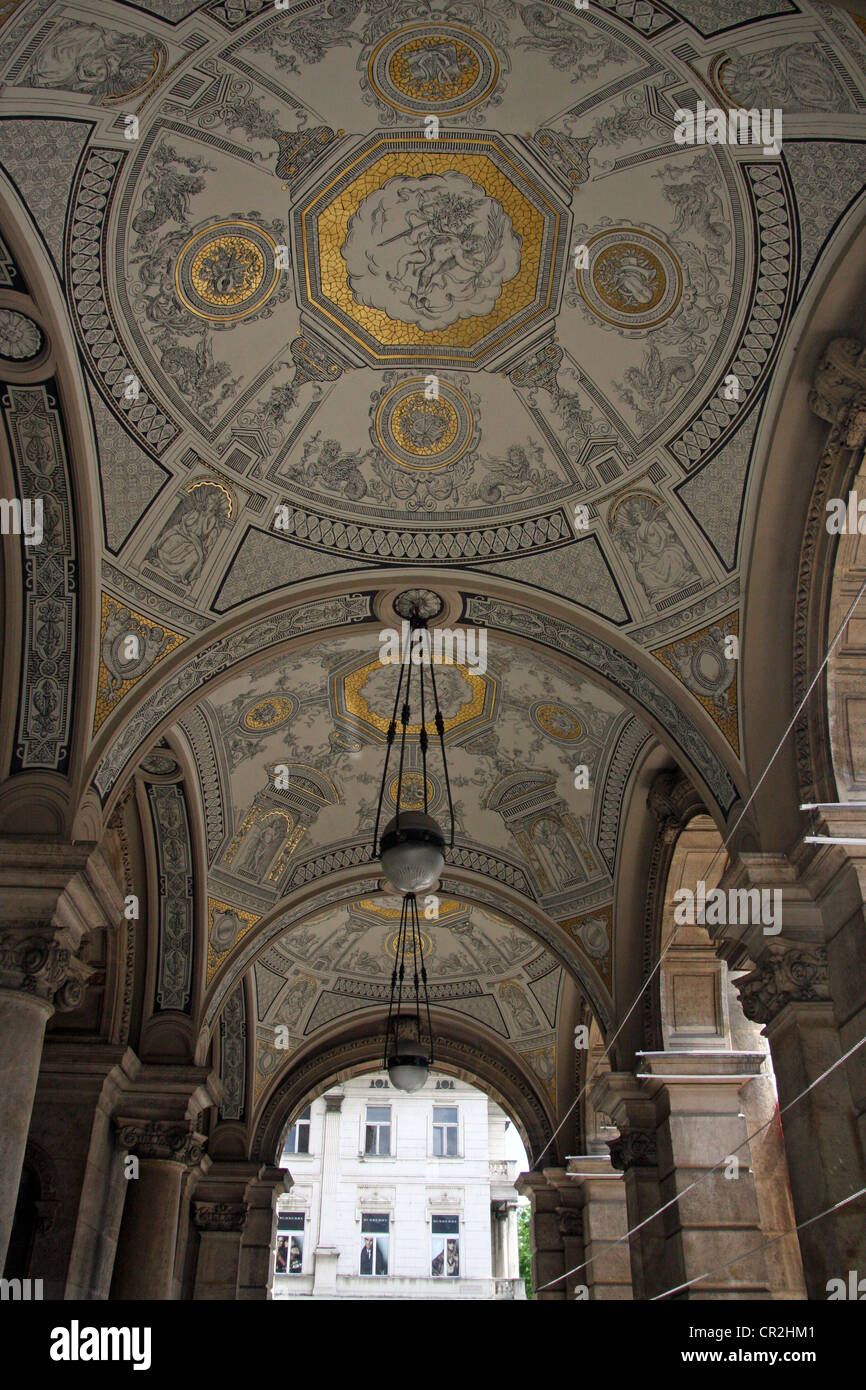 The Hungarian State Opera House (Hungarian: Magyar Állami Operaház) is ...