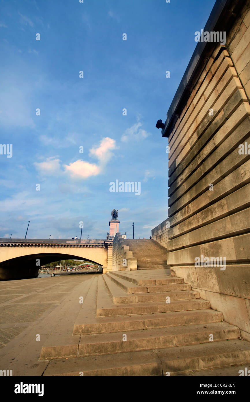 Ladder on quay Seine. Paris. France Stock Photo - Alamy