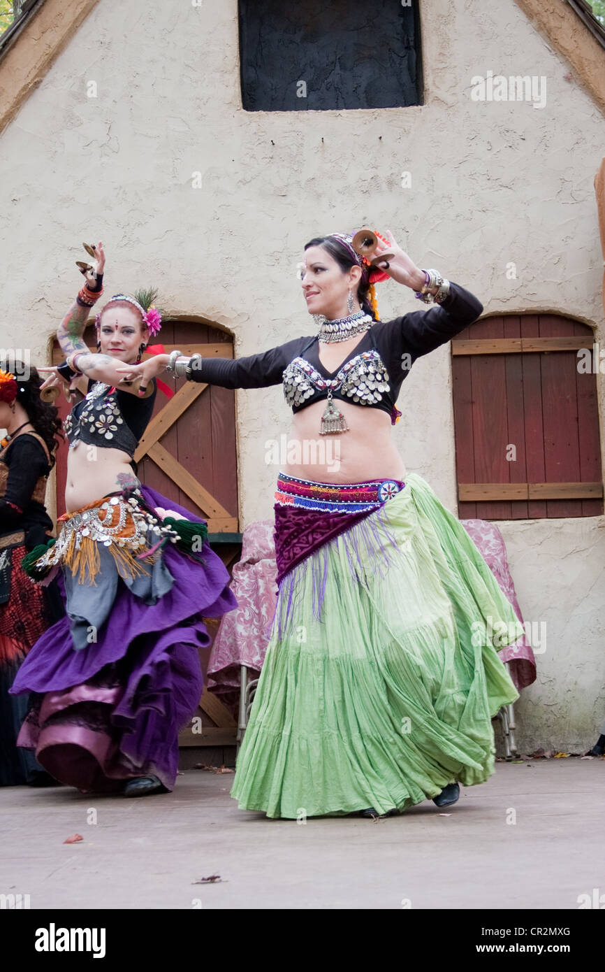 Belly Dancers Performing Stock Photo - Alamy