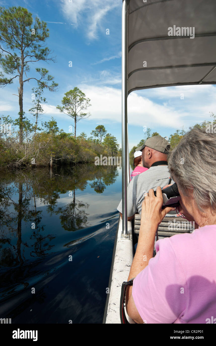 Swamp boat tour hi-res stock photography and images - Alamy