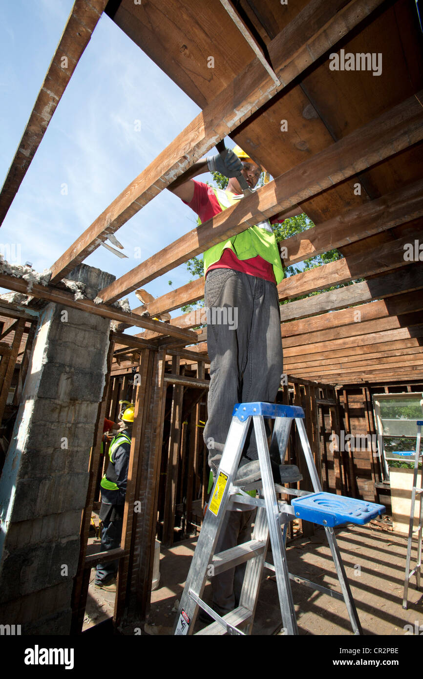 Building from reclaimed materials hi-res stock photography and images ...